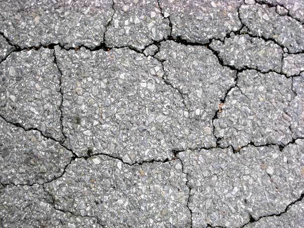 How To Avoid Common Hazards During Your Bike Commute